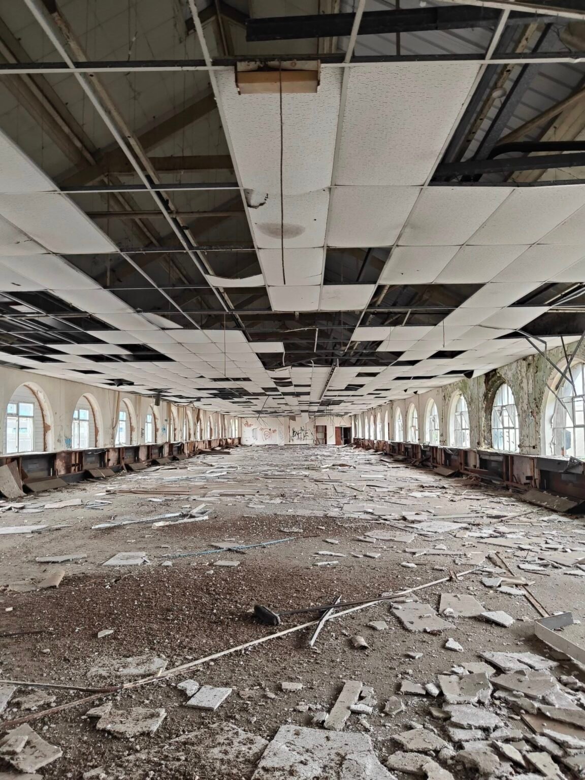 TOTAL Stripouts Internal Demolition Contractors - Stripout UK